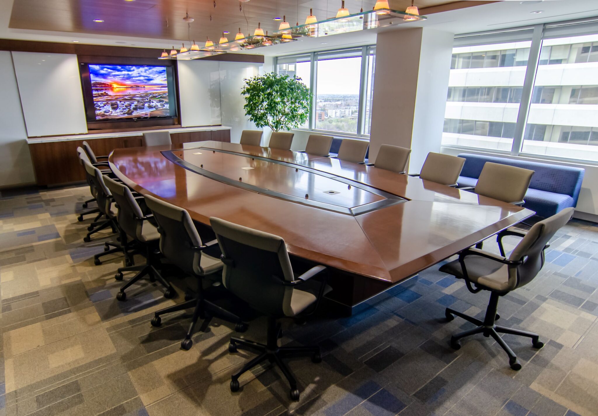 Calgary Boardroom and Meeting Rooms | Western Corporate Business Centre